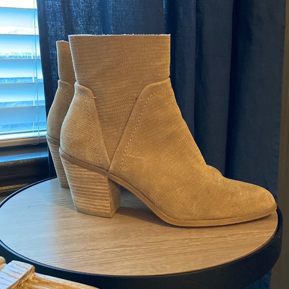 Splendid | Shoes | Splendid Brushed Suede Booties | Poshmark